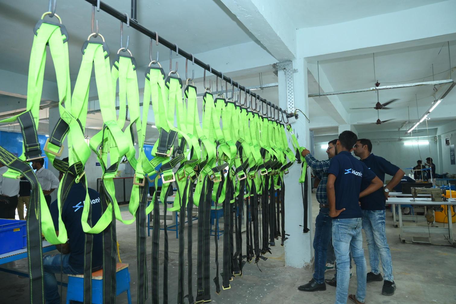 Photo Gallery - AVIONICS SAFETY