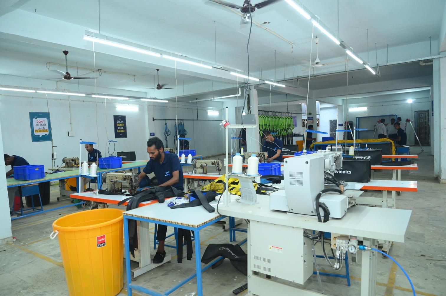 Photo Gallery - AVIONICS SAFETY